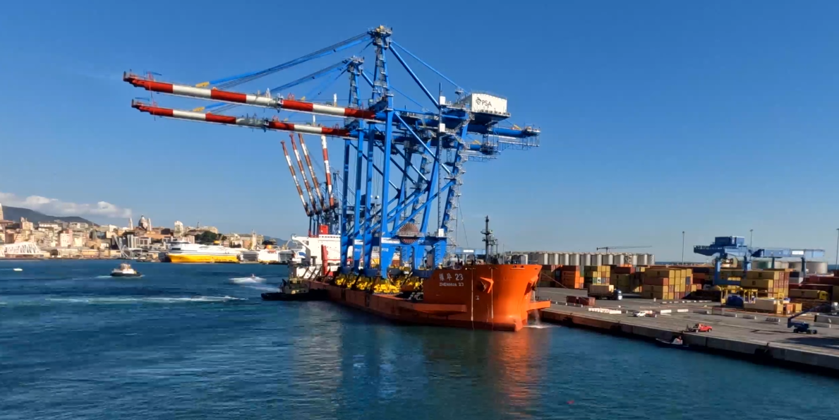 PSA SECH, arrivate al terminal di Genova le due nuove gru ship-to-shore ...